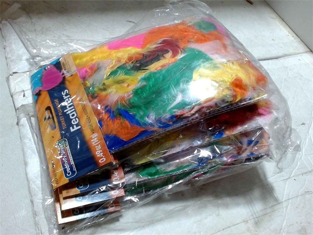 SabbaShop.com - Liquidation & Online Auctions - Save Huge - Pick Up or Ship - NEW Chenille Kraft ...